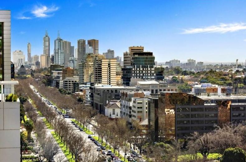 For Lease ~ Office ~ MELBOURNE ~ 600 ~ ~ A-Grade building with Stunning ...